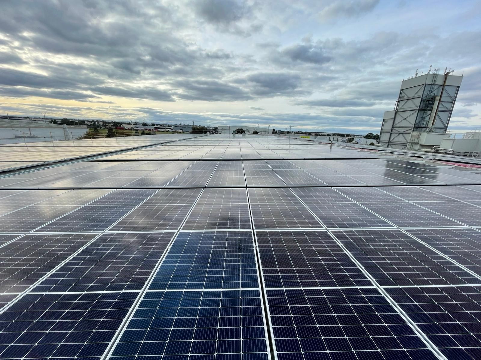 Fastest 1MW+ Rooftop Solar Installation in Australia
